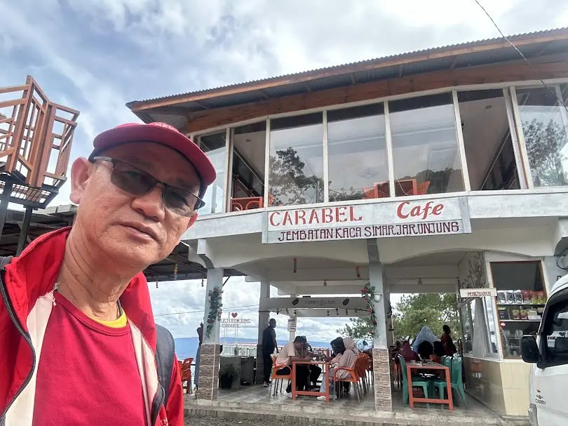 เที่ยวอินโดนีเซีย สุมาตราเหนือ ทะเลสาบโทบา จุดชมวิว ร้านกาแฟอาร์เอ็มคา ...