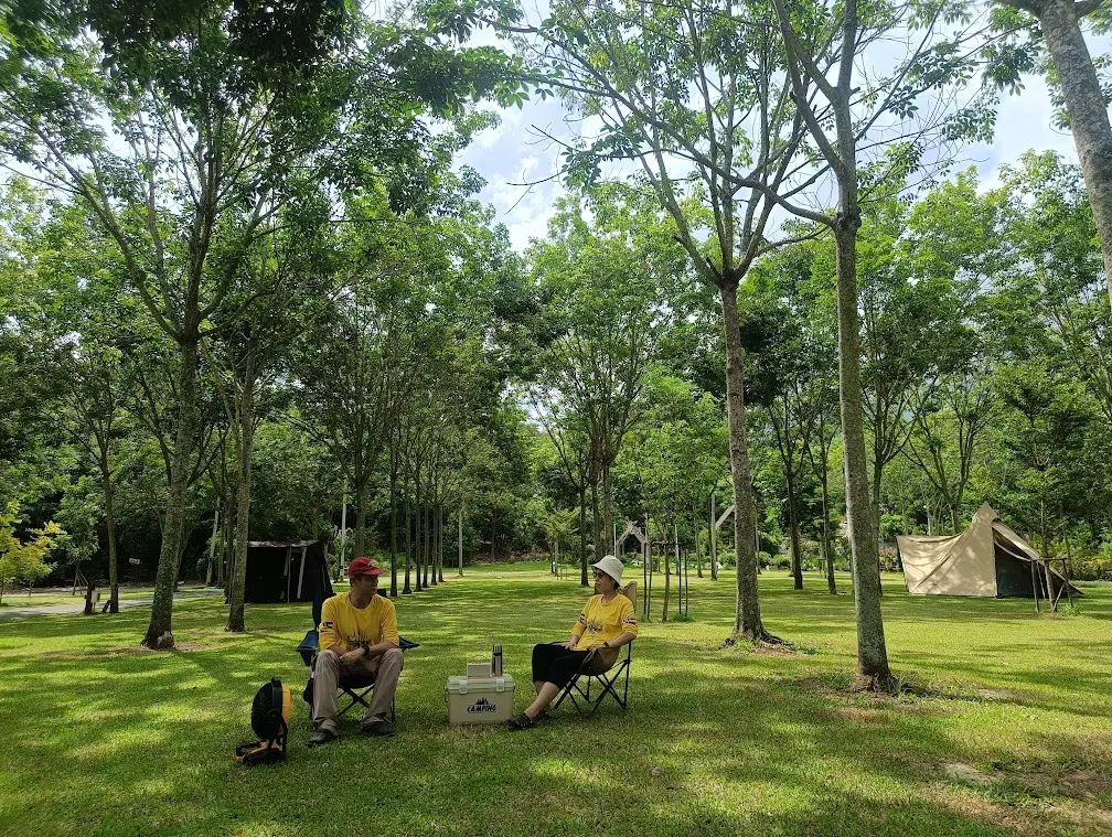 เที่ยวนครราชสีมา ปากช่อง ลานกางเต็นท์ Area 25 - iok2u.com