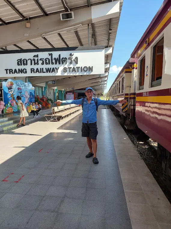 เที่ยวตรัง เมือง สถานีรถไฟ ตรัง (Muang Trang Railway Station) - iok2u.com