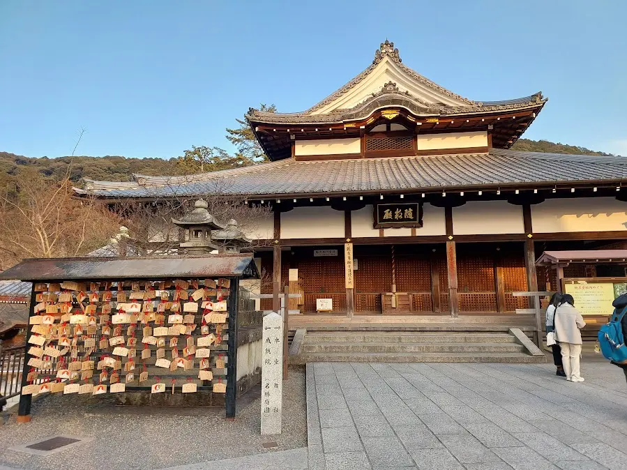 เที่ยวญี่ปุ่น เกียวโต วัดคิโยมิซูเดระ (Kiyomizu-dera) หรือวัดน้ำใส - iok2u.com