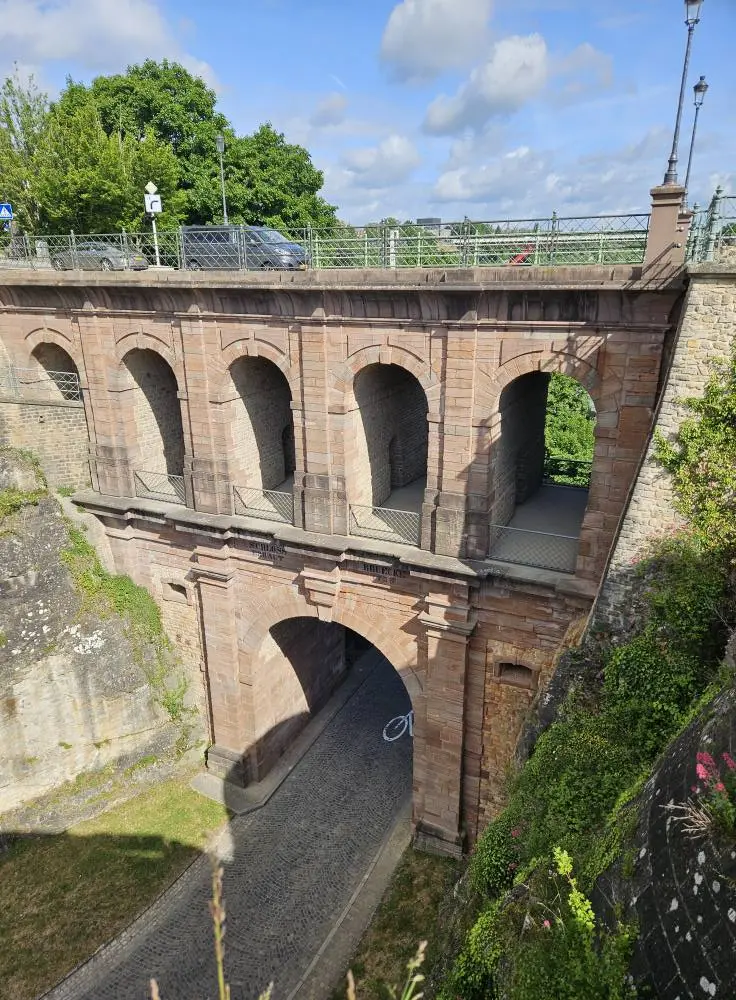 Waranon ลักเซมเบิร์ก อุโมงค์ Casemate - iok2u.com