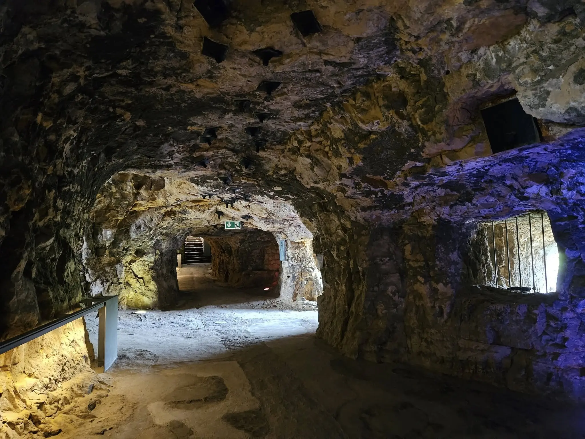 Waranon ลักเซมเบิร์ก อุโมงค์ Casemate - iok2u.com